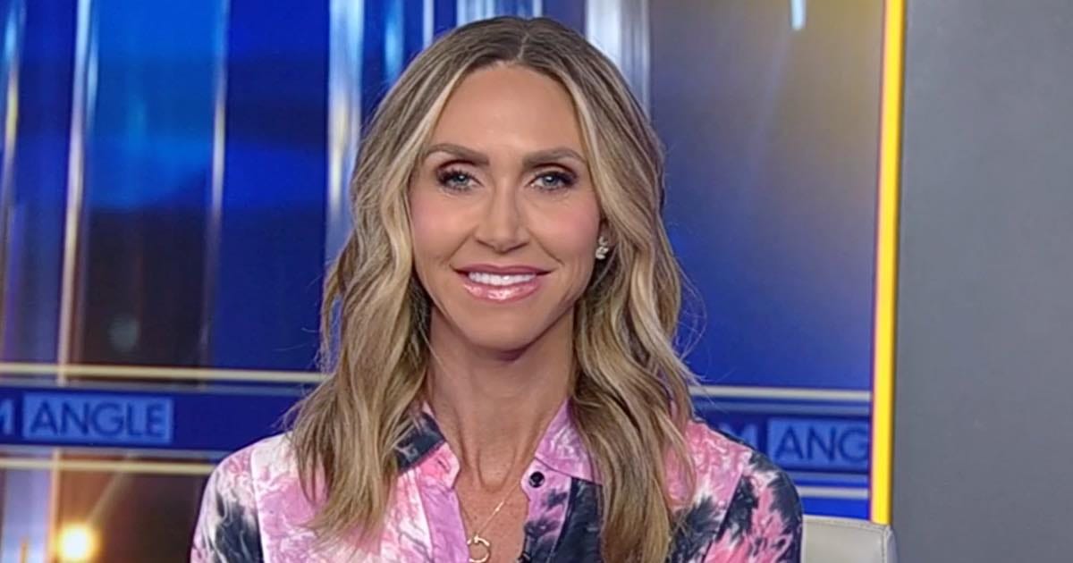 Jake Tapper Eats His Words, Apologizes to Lara Trump - Laura Ingraham